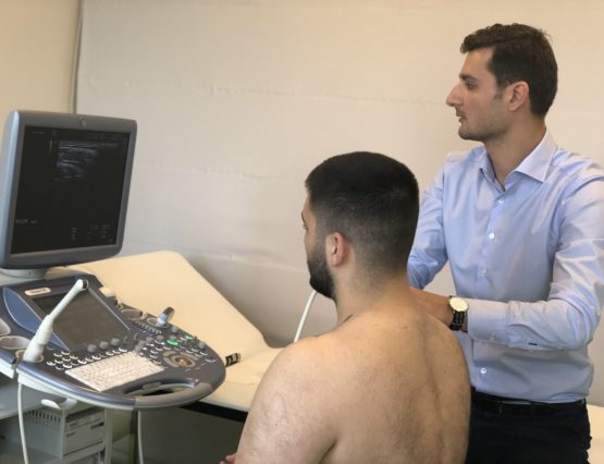Artroscopia umărului. Repararea rupturii de coafa rotatorilor. Dr. Popescu